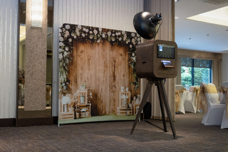 Vintage Rustic Retro Photo Booth Hire in Glasgow & Edinburgh